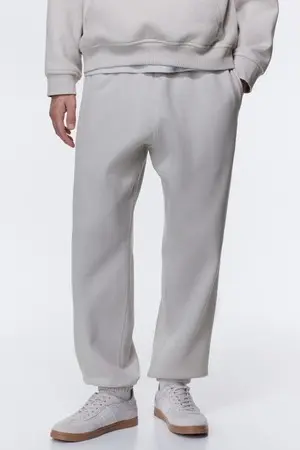 H&m Relaxed Fit Sweatpants - Light Gray