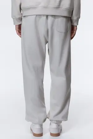 H&m Relaxed Fit Sweatpants - Light Gray