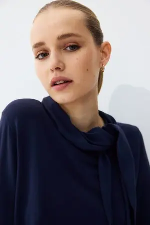 H&m Scarf Collar Fine Knit Jumper - Navy Blue