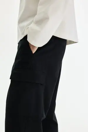 H&M Relaxed Fit Cotton Cargo Trousers - Black