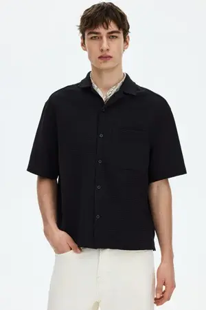 H&M Relaxed Fit Waffled Resort Shirt - Black