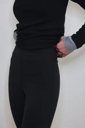H&m Four-way Stretch Flared Trousers - Black