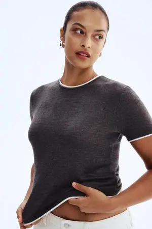 H&M Fine-knit Short-sleeved Top With Contrast Piping