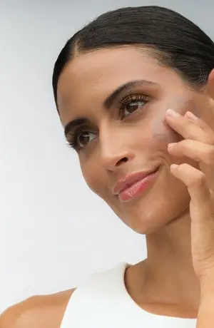BIO-THERAPEUTIC Hyaluronic Repair Serum