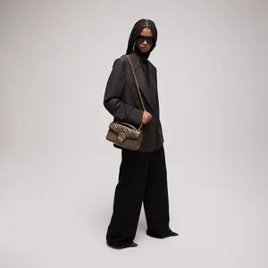 Gucci Gg Marmont Medium Shoulder Bag In Leather - Brown