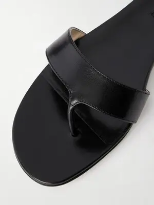 CHRISTEN Helix Leather Thong Sandals