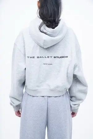 THE BALLET Zip Up Cropped Performance Hoodie