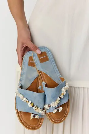 Free People Artisanal Suede Toe Ring Sandals With Shell Embellishments - Blue Sky