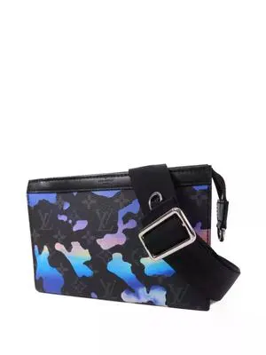 LOUIS VUITTON Eclipse Gaston Monogram Tote Bag