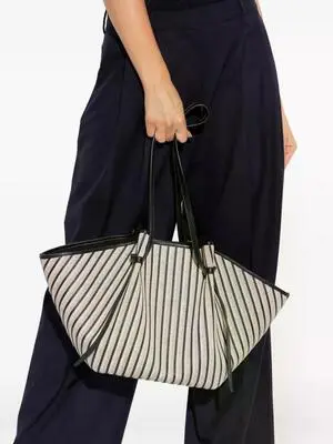 Yuzefi Large Mochi Shoulder Bag
