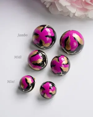 SAULE LABEL Gaia Floral Motif Statement Stud Earrings - Fuchsia Nightfall