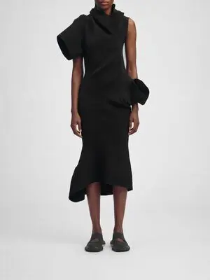 Issey Miyake Asymmetrical One-shoulder Long Jersey Dress - Black