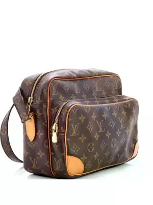 LOUIS VUITTON Monogram Canvas Messenger Bag