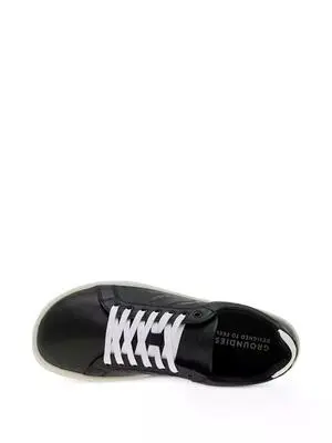 GROUNDIES Round-toe Lace-up Sneakers