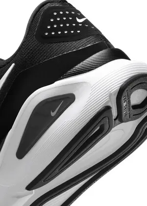 Nike Structure 26 Sneakers - Black