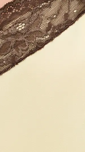 MADISON THE LABEL Olesya Top