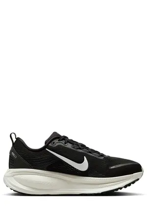 Nike Vomero 18 Sneakers