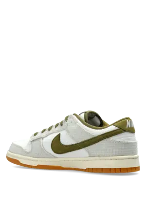 Nike Dunk Low Retro Sneakers - White