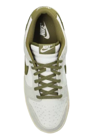 Nike Dunk Low Retro Sneakers - White