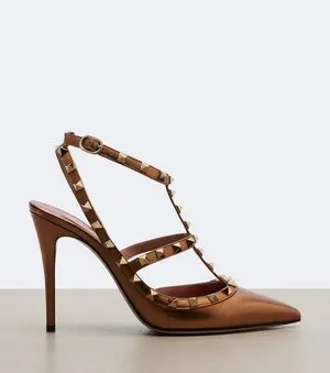 Valentino Garavani Rockstud Metallic Leather Pumps - Gold