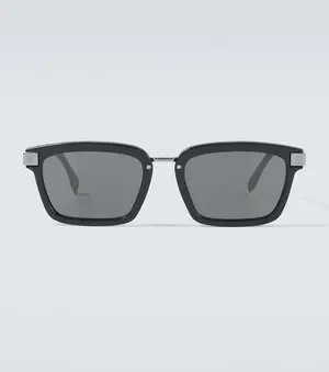 Fendi Sky Rectangular Sunglasses - Black