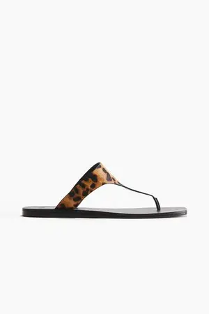 H&m Leather Thong Sandals With Leopard Print Detail - Beige/faux Leopard