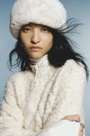 H&M Cable-knit Jumper With Drop Shoulder