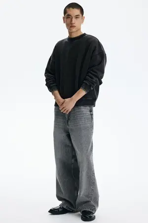 H&m Washed-look Oversized Fit Sweatshirt - Black