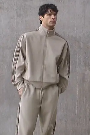 H&m Loose Fit Sports Joggers With Drymove