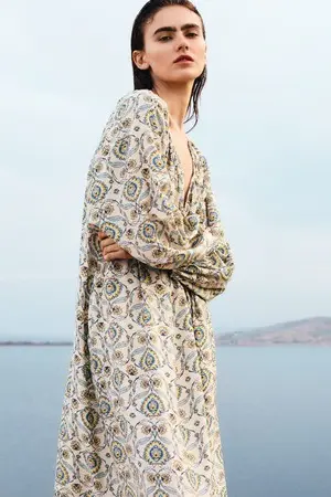 H&m Long Oversized Tunic Dress With Sweetheart Neckline And Balloon Sleeves