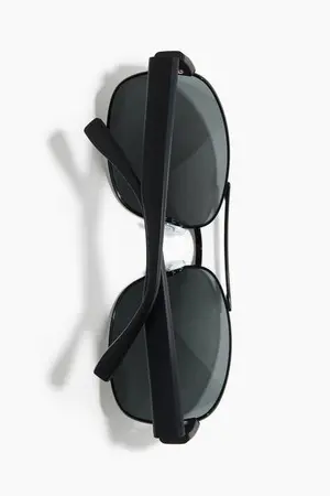 H&m Aviator Sunglasses With Metal And Plastic Frames - Black