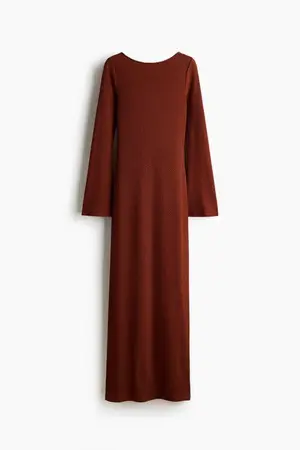 H&m Textured Knit Maxi Dress With Boat Neckline And Long Sleeves