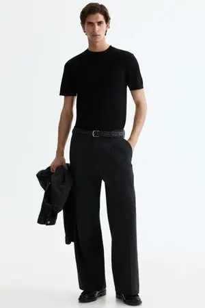H&M Slim Fit Knitted T-shirt