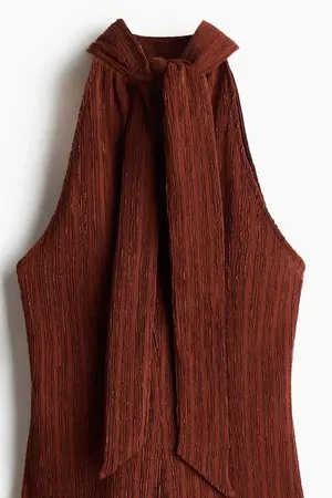 H&m Crinkled Sleeveless Maxi Dress With Stand Collar And Tie Detail