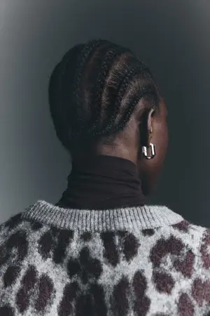 H&m Jacquard-knit Pullover With Round Neck