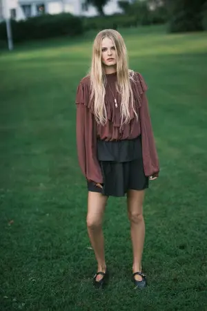 H&m Flared Mini Skirt With Elasticated Waist