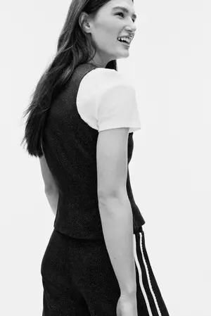 H&m Fitted Jersey Waistcoat With V-neckline
