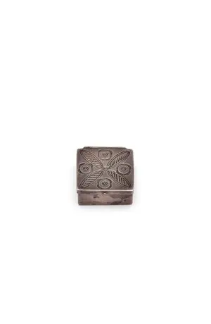 FORTELA Sterling Mini Box With Floral Engravings