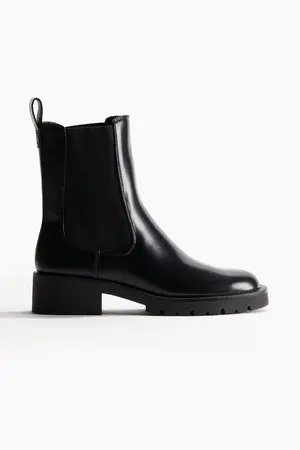 H&M Chelsea Boots With Elasticized Panels