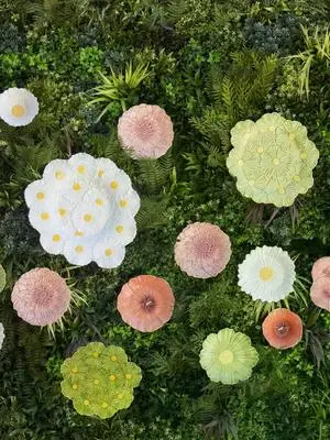 BORDALLO PINHEIRO Maria Flor Plate Set