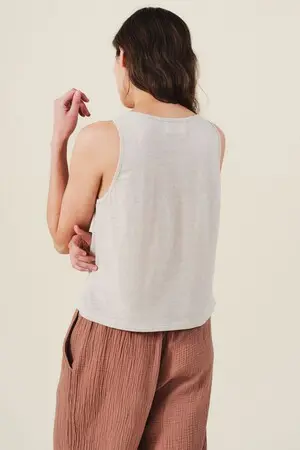 Velvet By Graham & Spencer Kylie Linen Knit Tank Top