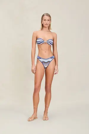 Devon Windsor Devon Windsor Samira Knit Bandeau Top Blue