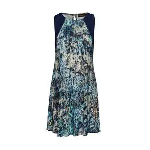 Conquista Button Up Day Dresses