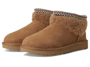 UGG Classic Ultra Mini Maxi Curly Boots