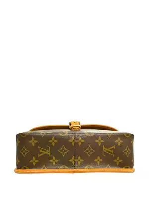 LOUIS VUITTON Monogram Shoulder Bag