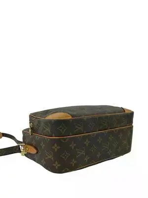 LOUIS VUITTON Monogram Nil Crossbody Bag