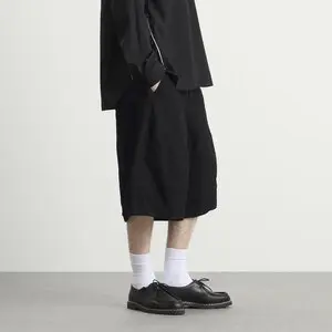 Comme Des Garçons Textured Wide-leg Shorts