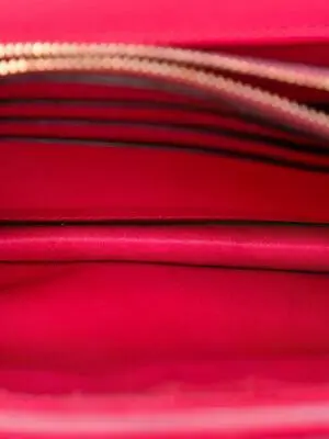Valentino Garavani Rockstud Chain Pouch Crossbody Bag - Pink