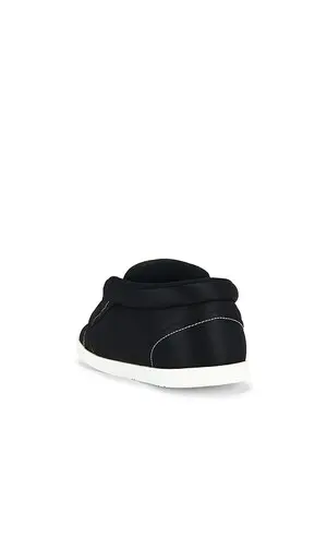 PDF BY DOMENICO FOMICHETTI Sk8 Sneaker