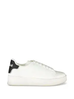 GAELLE PARIS Gaelle Logo-detail Chunky-sole Sneakers - White